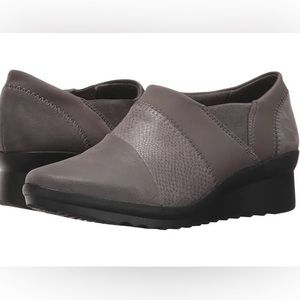 Cloudsteppers by Clarks | Shoes | Clarks Caddell Denali Grey Leather ...